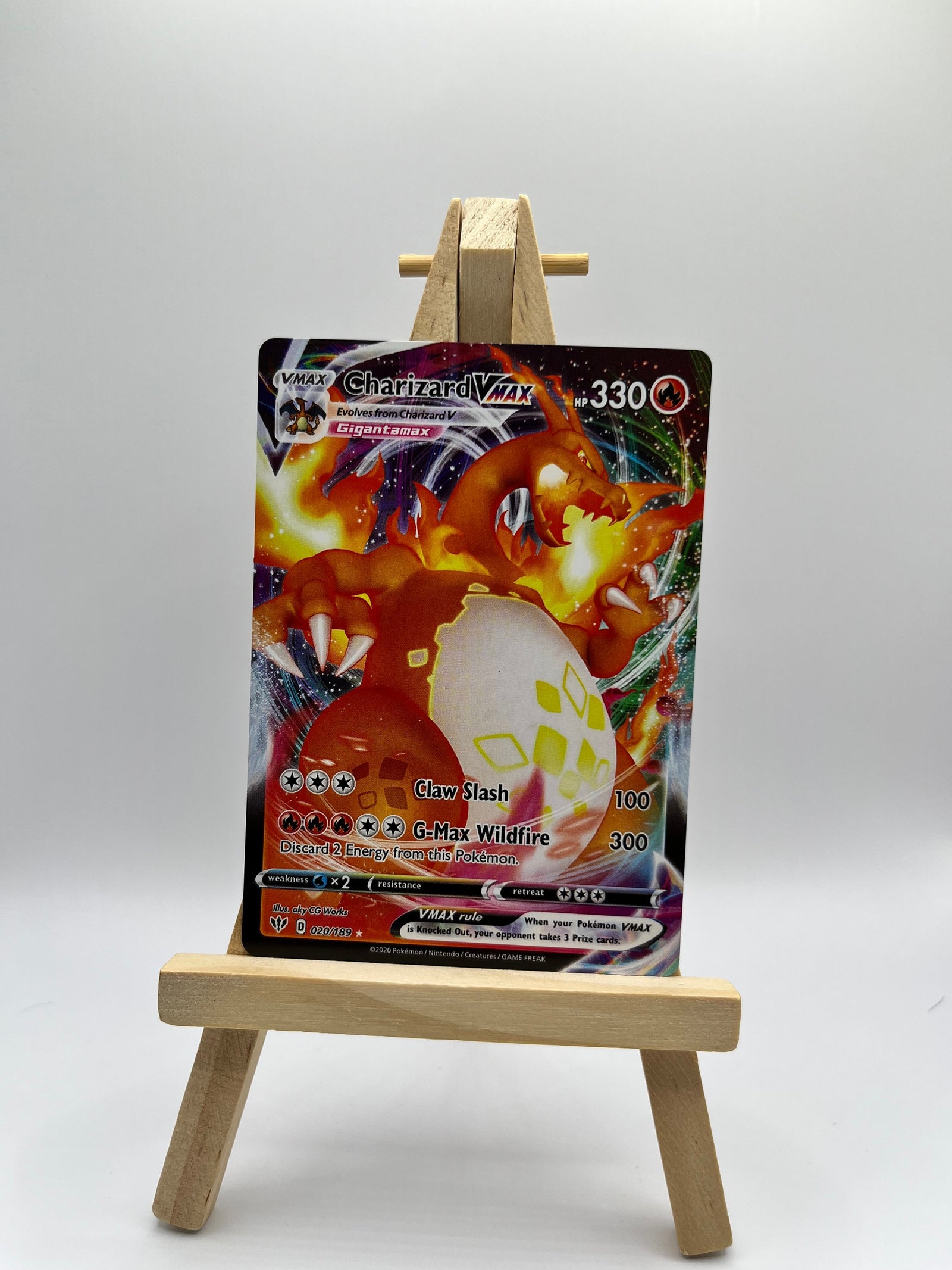 Charizard VMAX - SWSH03: Darkness Ablaze (SWSH03)